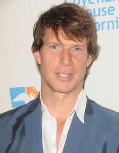 Eric Mabius Age, Bio, Height, Wife, Net Worth, Movies, TV shows